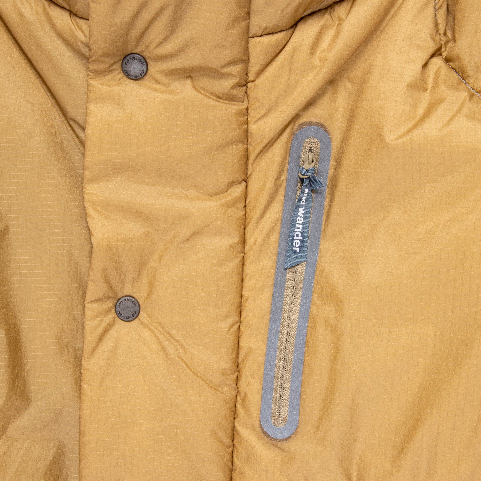 And Wander Primaloft Rip Coat Beige – Frans Boone Store