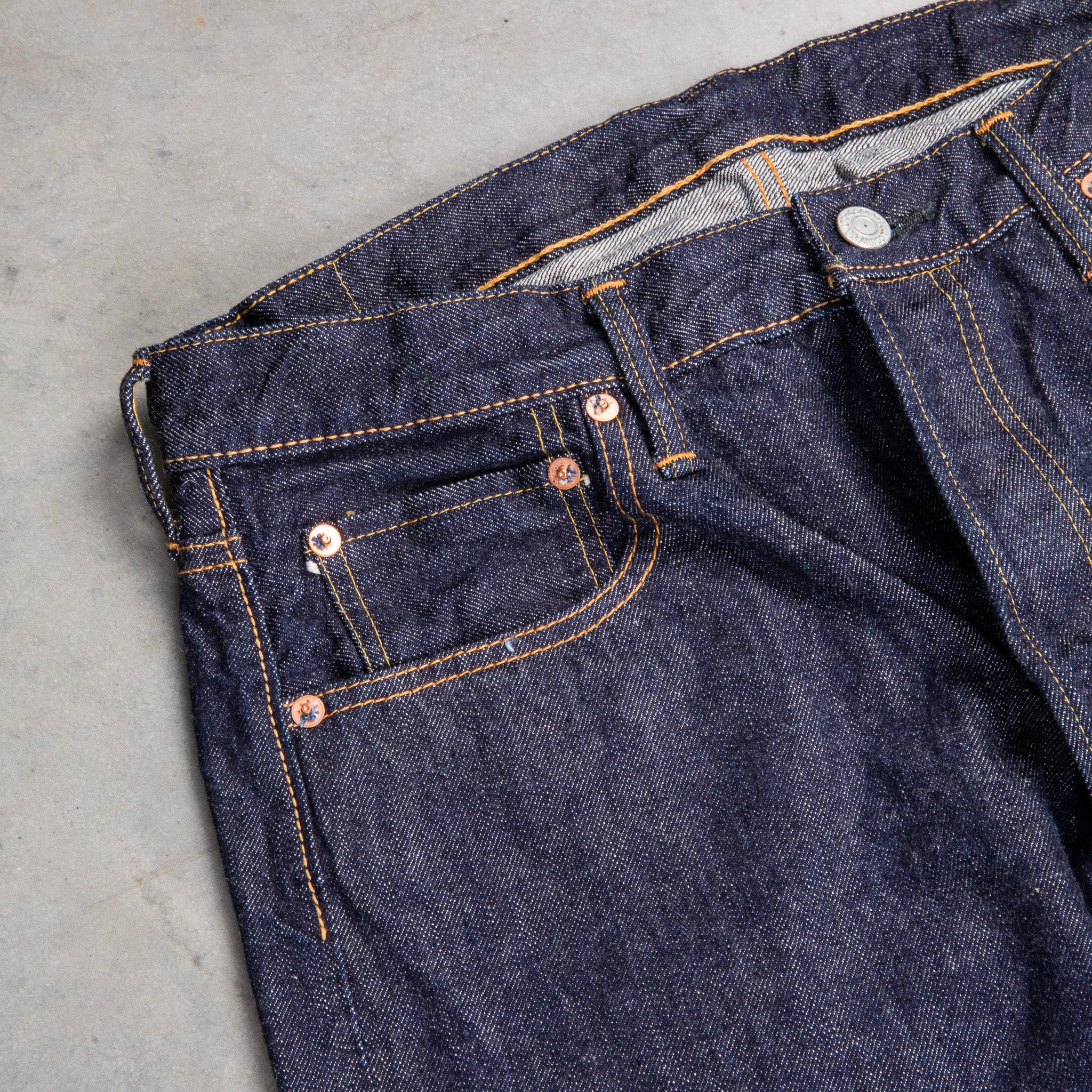 FullCount – Frans Boone Store