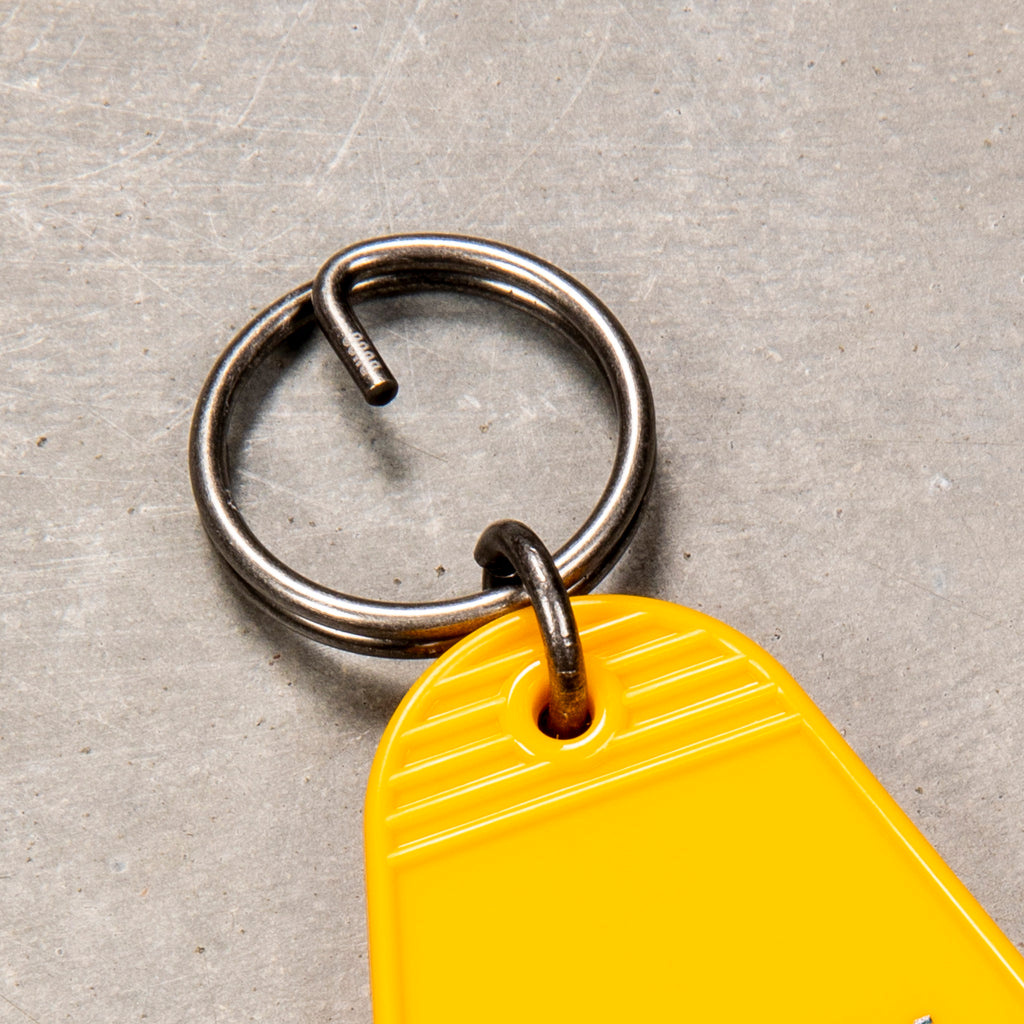 The Real McCoy's Motel Key Ring Yellow – Frans Boone Store
