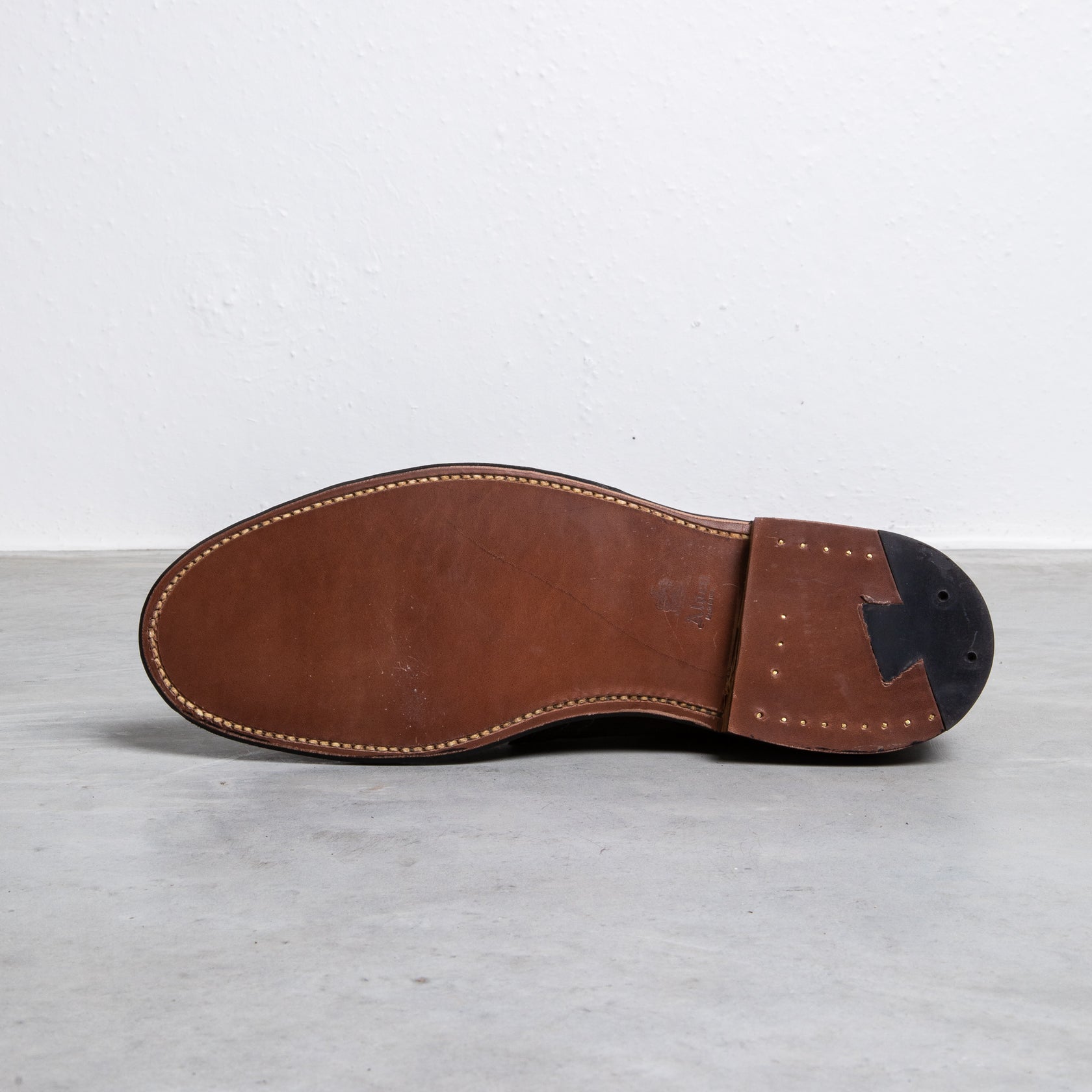 Alden x Frans Boone Chocolate Suede Unlined Chukka – Frans Boone Store