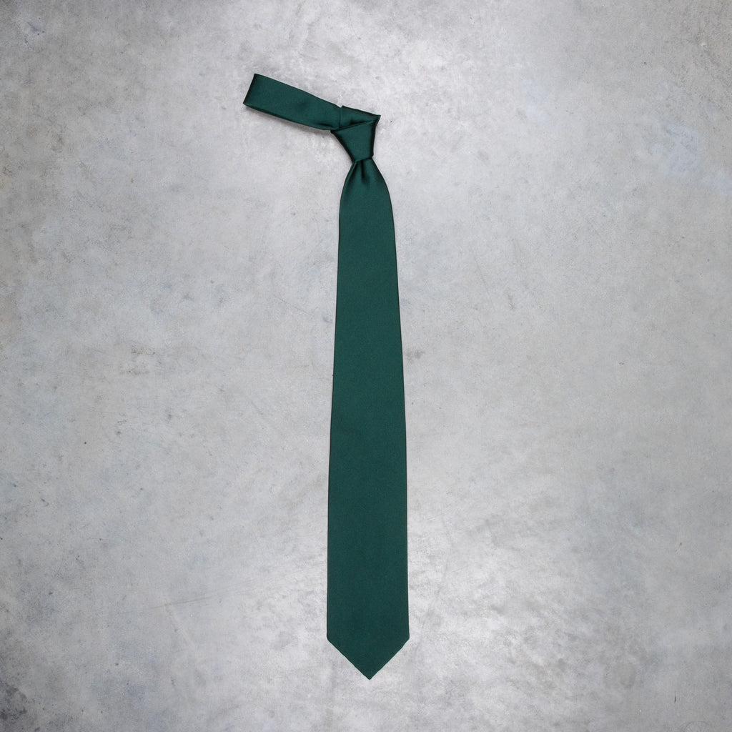Finamore Anversa tie untipped plain tie Verde Pino – Frans Boone Store