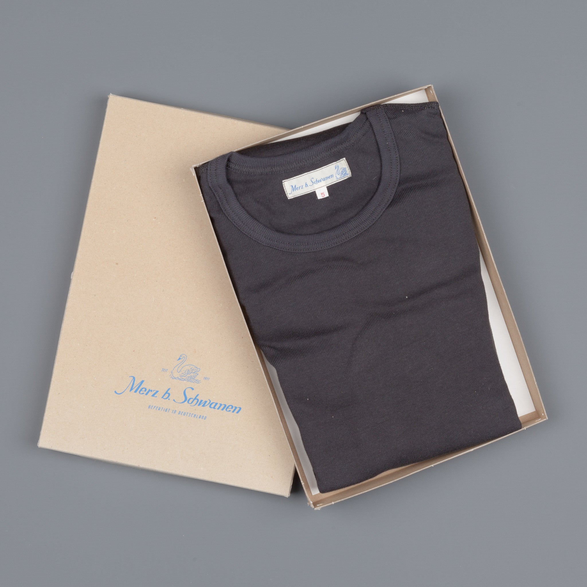 Merz B Schwanen 512 Knit plush shirt Black – Frans Boone Store