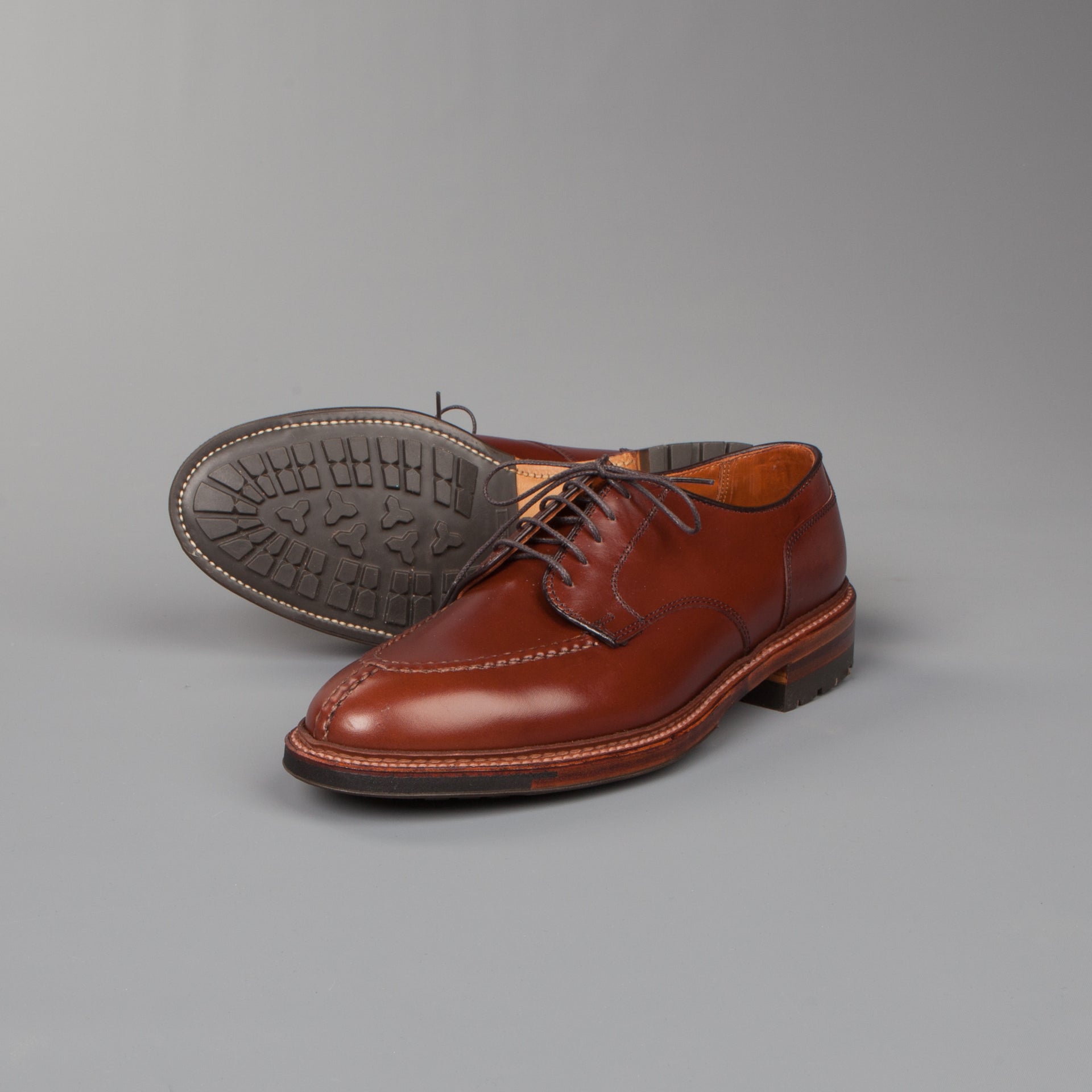 Alden Norwegian Split toe blucher on commando sole in walnut calfskin ...